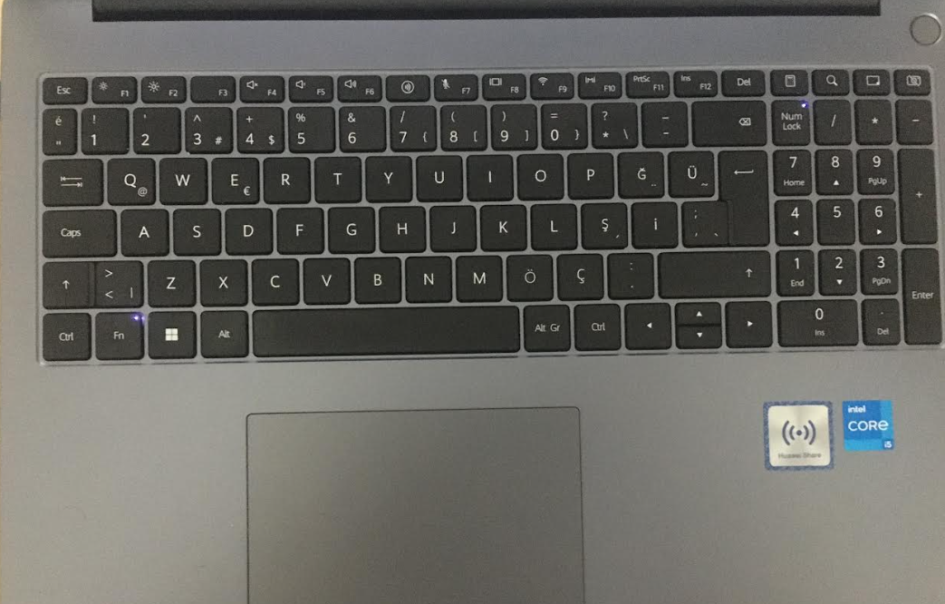 2 aylık huawei laptop satılıktır. - R10.net